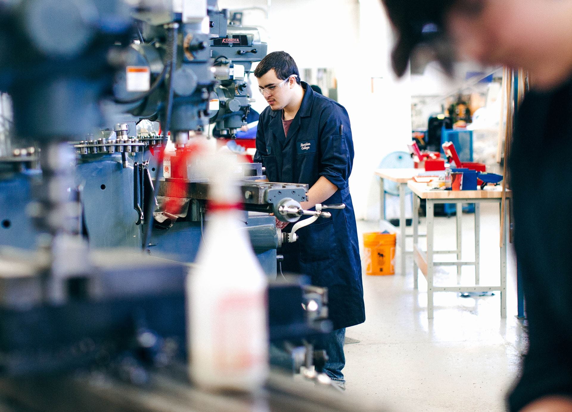 Mechanical Techniques – CNC & Precision Machining | Programs | Sheridan ...
